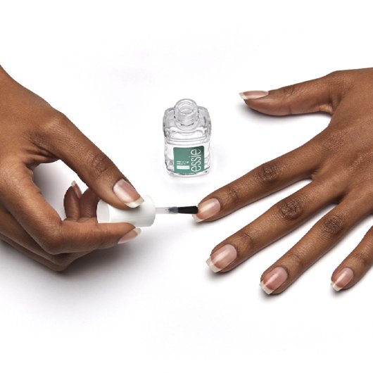 Strong Start Nail Strengthening Base Coat Essie Australia NZ